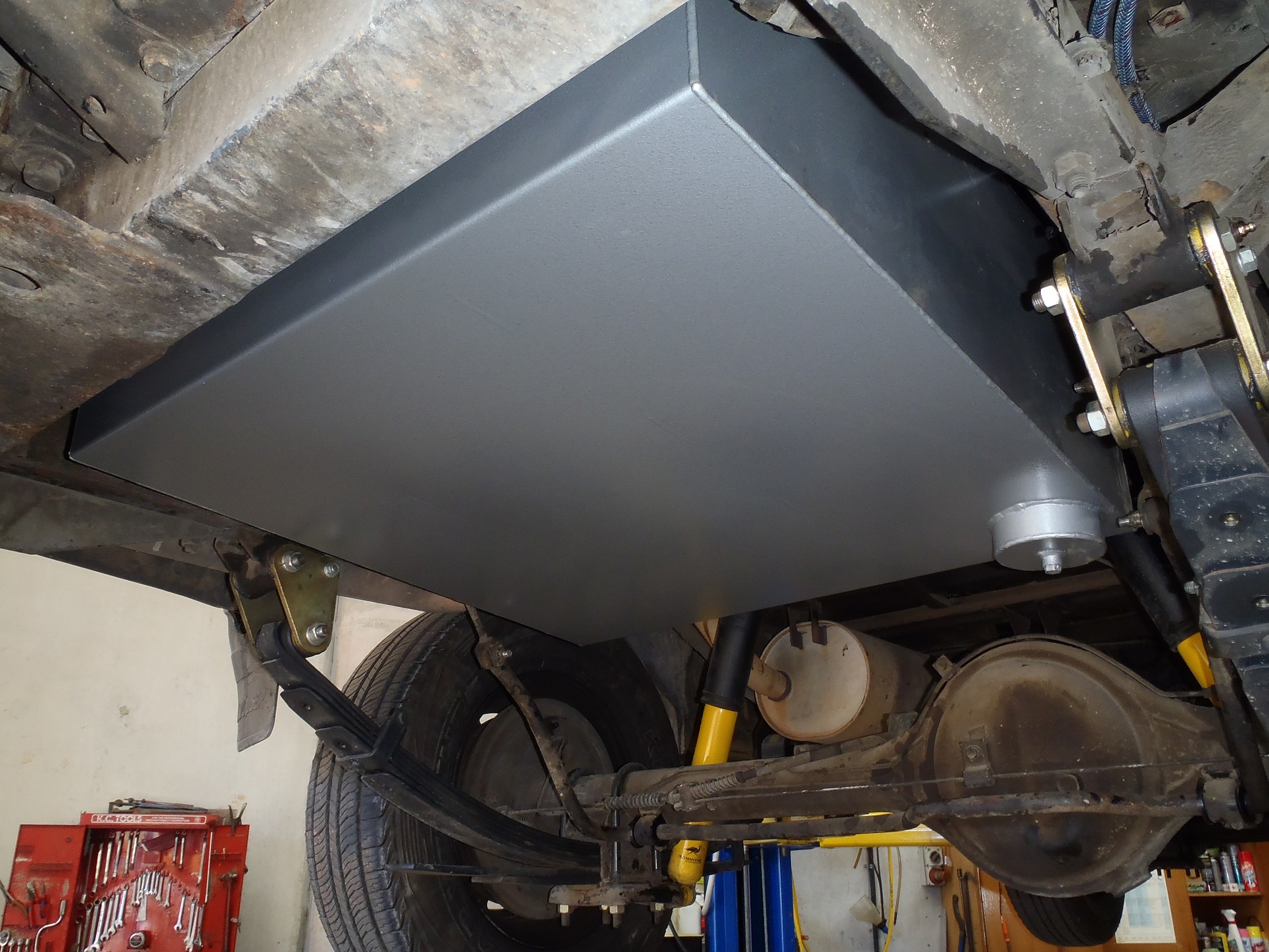 Toyota Long Range Fuel Tanks